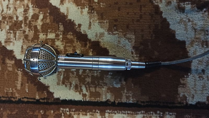 Winston DM 100 silver, Vintage Dynamic Cardioid Microphone | Reverb
