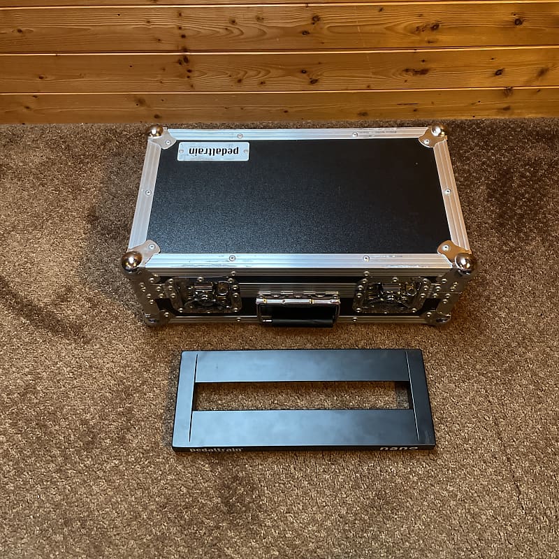 Pedaltrain Nano with Metro 16 Tour Case | Reverb UK