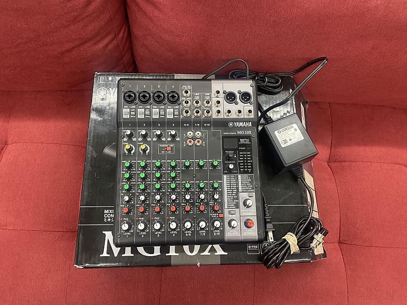 Yamaha MG10X 10-Input Stereo Mixer With Effects | Reverb