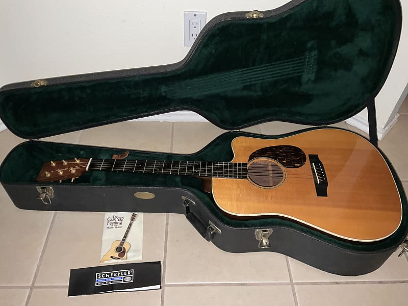 Martin DC16-RE 2008 - Acoustic / Electric steel string guitar | Reverb