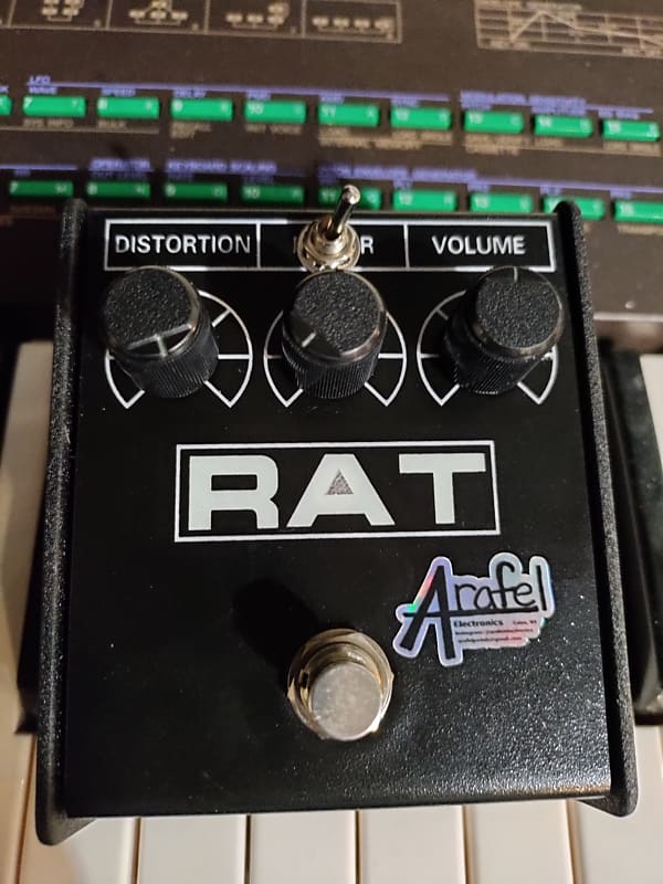ProCo The Rat Distortion with LM308 and Three-Way Clipping | Reverb