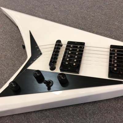 Jackson Randy Rhoads Flying V Prototype White | Reverb