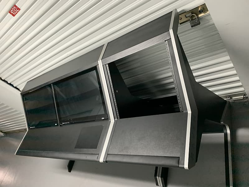 Slate Media Technology MTi Core Desk Raven MTi2 Core Monitors | Reverb