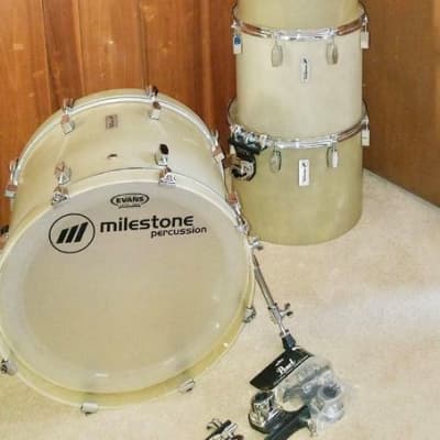 8/PC Milestone Fiberglass Drum Kit - Set W/ Concert Tom's | Reverb