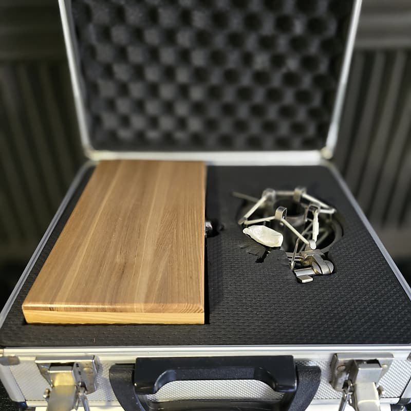 T-Bone RM700 Fathead Ribbon Mic (Listing #2 of 2) | Reverb