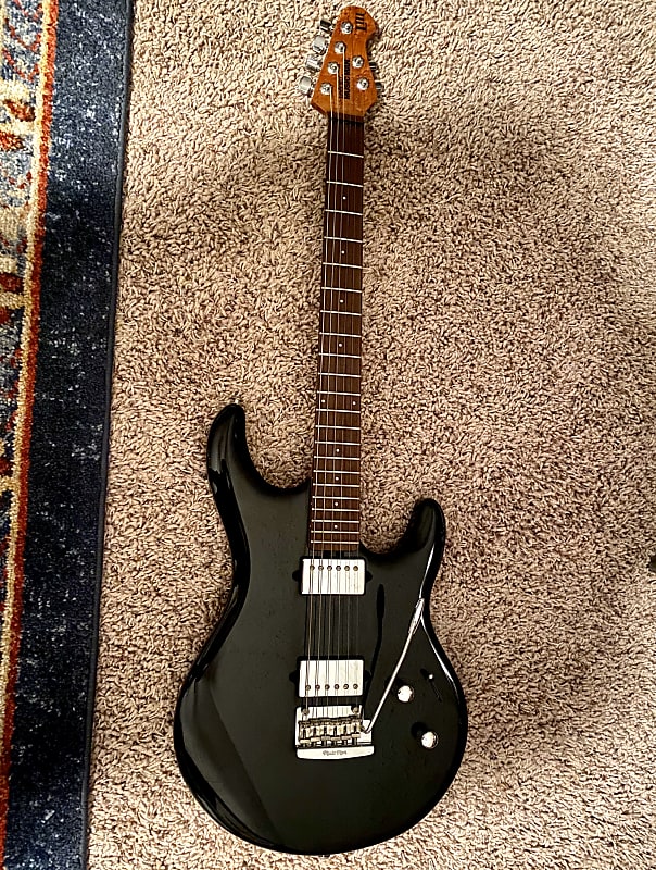 Musicman Luke III | Reverb