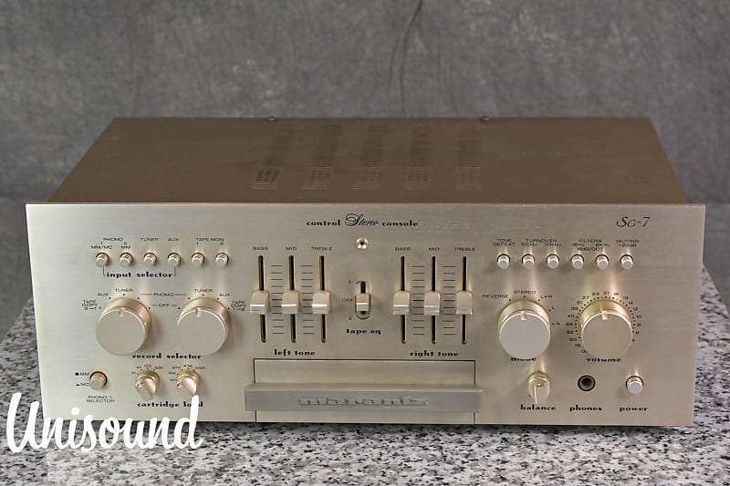 Marantz SC-7 Stereo Control Amplifier in Very Good | Reverb Canada
