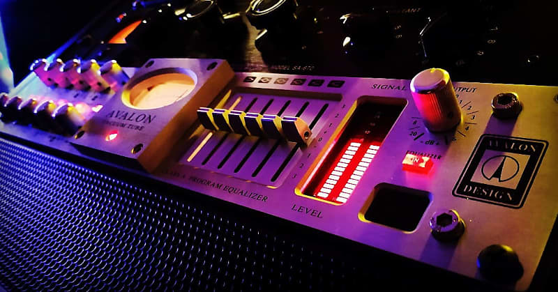 Avalon VT-747SP Stereo Compressor / EQ 2000s - Silver | Reverb España