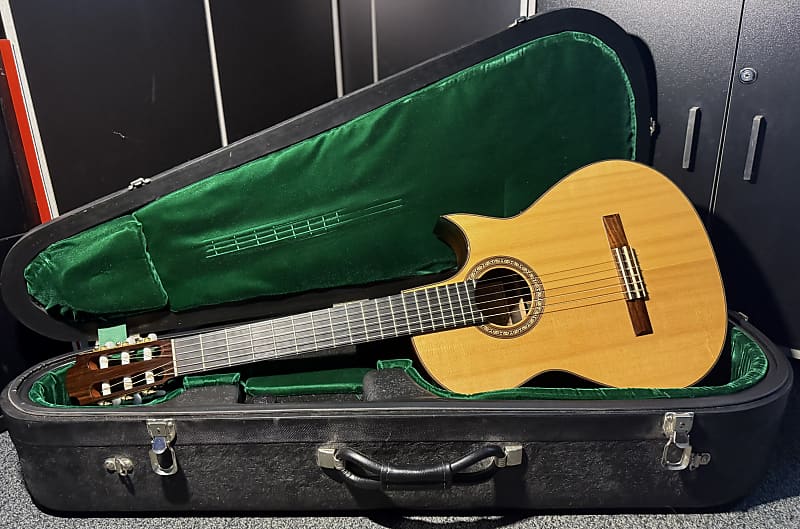 Larrivee C38 Classical Acoustic Guitar W/ High-End Mark Leaf | Reverb