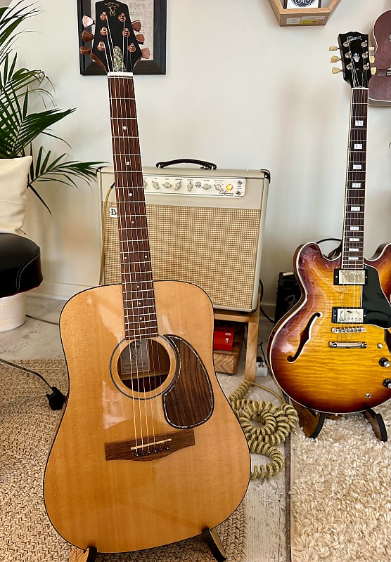 Voyage-air Folding Travel Acoustic Guitar - Dreadnaught | | Reverb