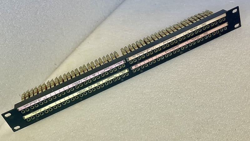 Switchcraft Patch panel 2x48 Bantam. 96 points | Reverb