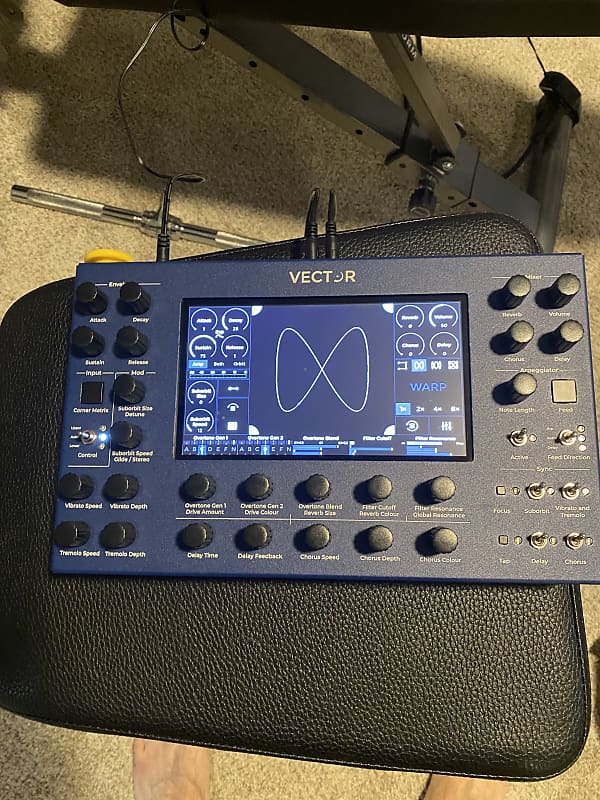 Vectorsynth Vector 2021 Blue | Reverb