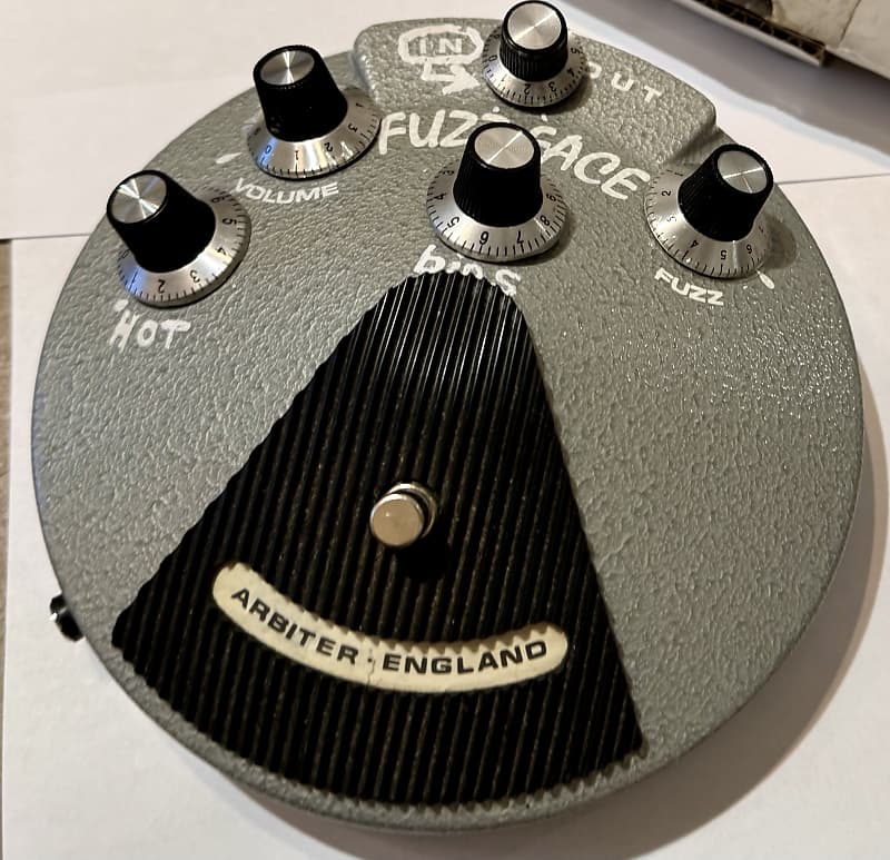 Dallas Arbiter Fuzz Face Modded Reissue 1999 - 2000 - Silver | Reverb