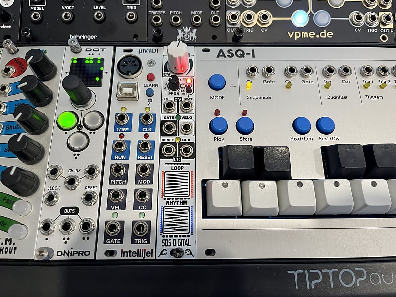 SDS Digital RITM sequencer and clock generator | Reverb