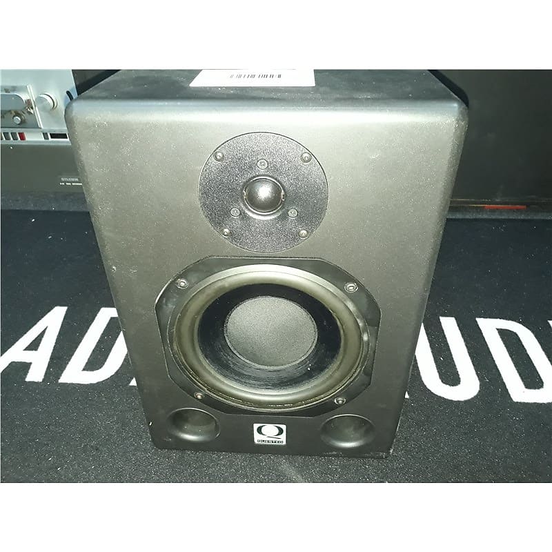 Quested S8R Studio Monitor Single Ex-Display | Reverb