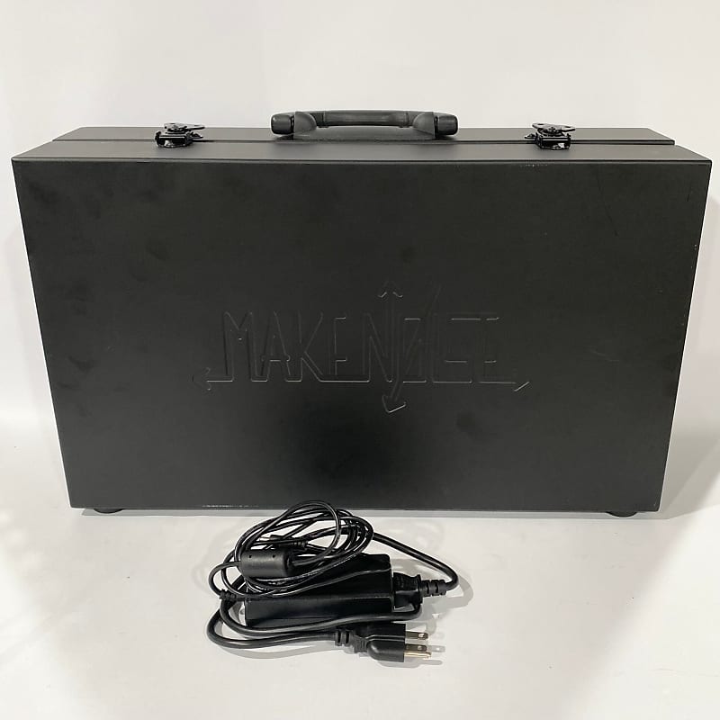 Make Noise 7U Metal CV Bus Case | Reverb UK