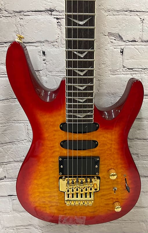 Riff KR-660 1990s Quilt Top Strat Style Electric Guitar by | Reverb