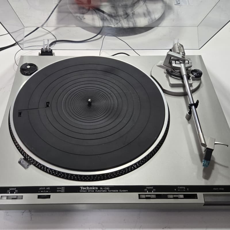 Turntables & Record Players For Sale - New, Used, Vintage | Reverb