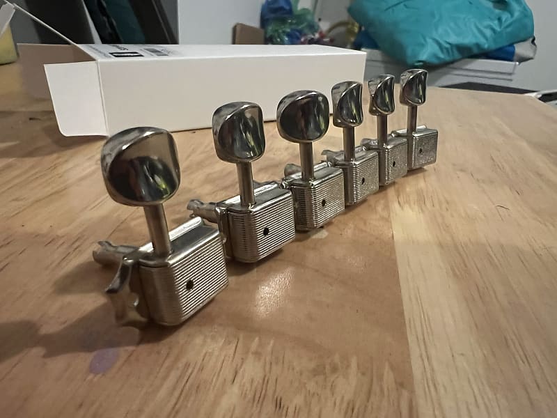 Allparts Vintage inline tuners - Nickel | Reverb