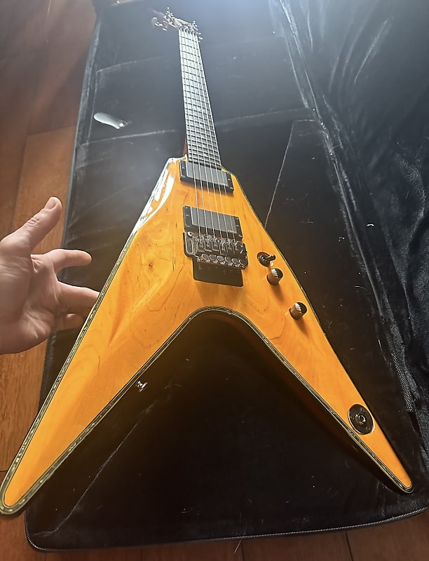 DBZ Cavallo with dean protective case | Reverb Australia