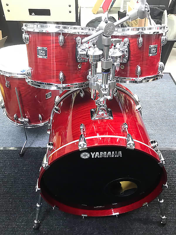 Yamaha Oak Custom Shell Pack in Red 22-10-12-16 | Reverb