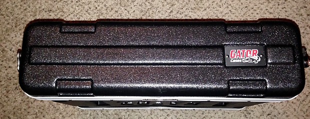 Gator 2 space rack case rack mount for preamps effects | Reverb UK