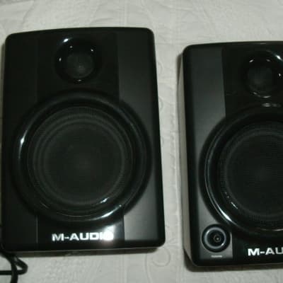 M-Audio Studiophile AV 40 Powered Monitor Pair | Reverb