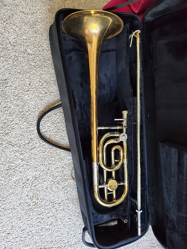 Holton TR158 Tenor Trombone w/F attachment 1970's - clear | Reverb