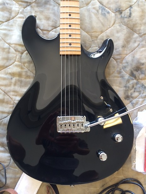 Line 6 Variax 700 Electric Black | Reverb