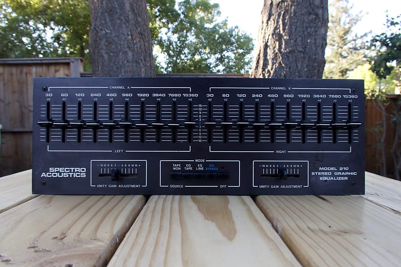 Spectro Acoustics Model 210 Stereo Graphic Equalizer 1975 | Reverb