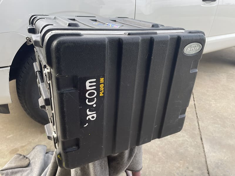SKB 8 Space Rack Road Case - Black | Reverb