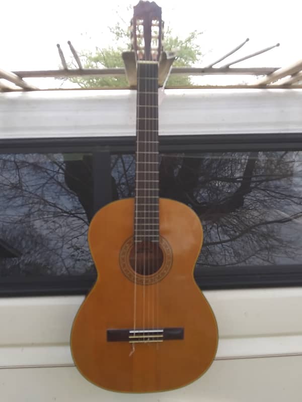 Aria AC-8 MIJ with case $270 | Reverb