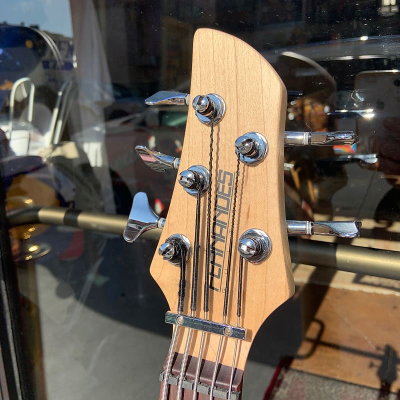 Fernandes Tremor 5 Bass Silver Sparkle | Reverb