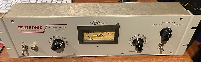 Universal Audio Teletronix LA-2A Classic Leveling Amplifier - | Reverb