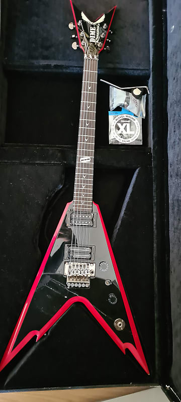 Dean Razorback V 2009 - Black red | Reverb Canada