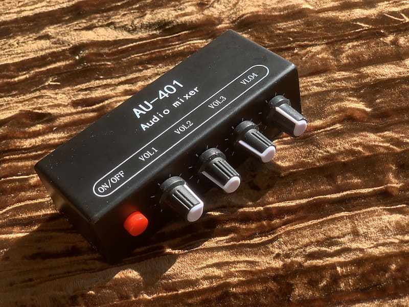 Sanpyl AU-401 Mini 4-channel Audio Mixer | Reverb