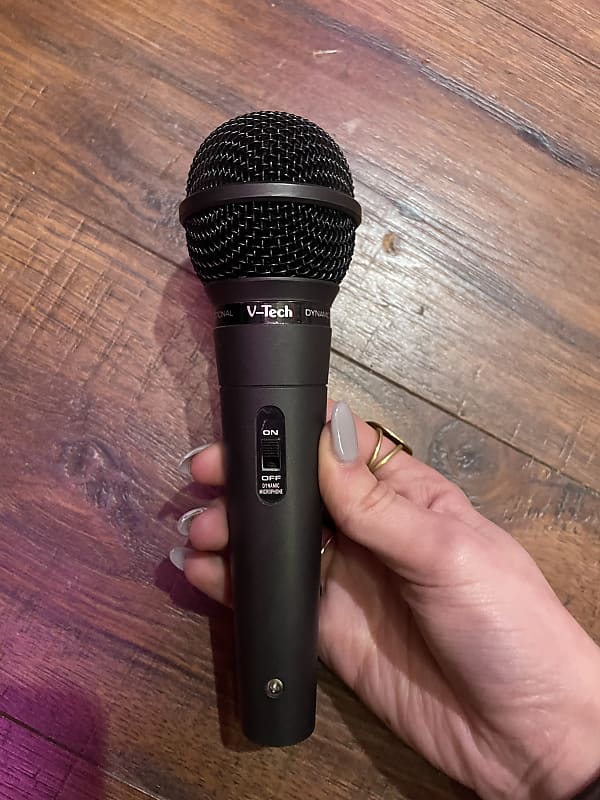V-Tech Uni-Directional Dynamic Microphone | Reverb