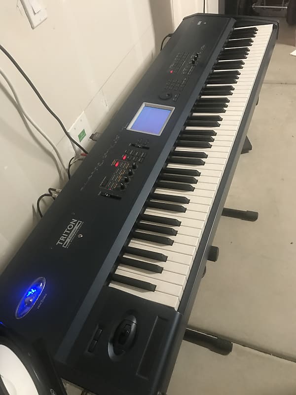 Korg 88 key Triton Extreme Music Work Station | Reverb
