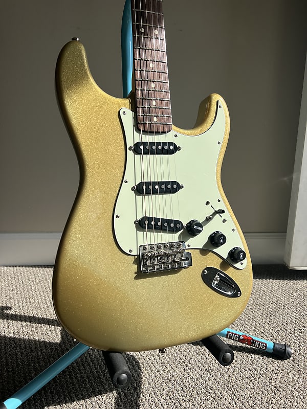 Fender Standard Stratocaster 2006 - 2017 | Reverb