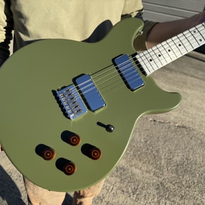 Electrical Guitar Company King Buzzo Signature 2024 - Camo | Reverb
