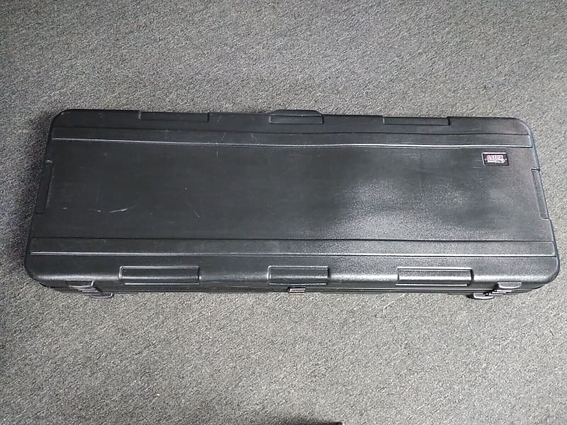 Gator GTSA-KEY76 TSA ATA Molded 76-Key Keyboard Case with | Reverb