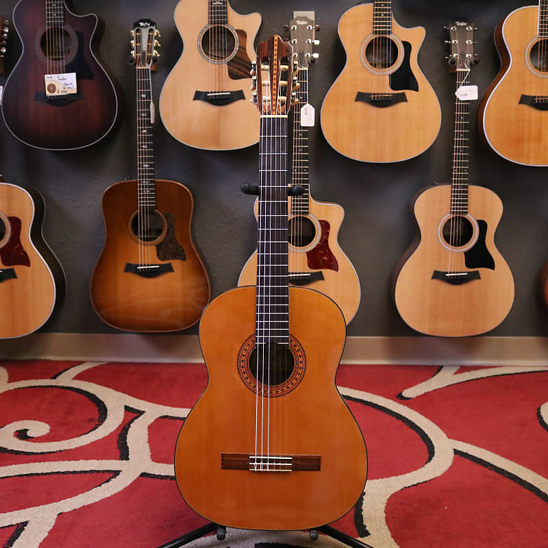 Vintage 1970's Aquila by Favilla N-20 Classical Guitar | Reverb