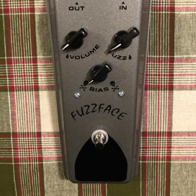 Fuzz Face BC 183 circuit w/ bias control: Old school Tone | Reverb