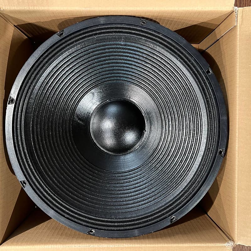 Eighteen Sound 15NLW9300 15" 8Ω Subwoofer | Reverb