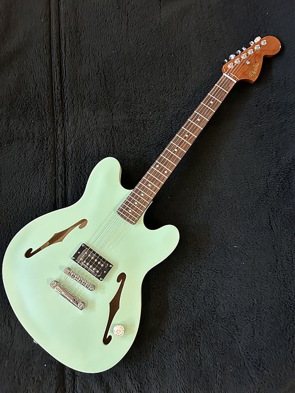 Fender Tom DeLonge signature Starcaster-Satin Surf Green/ | Reverb