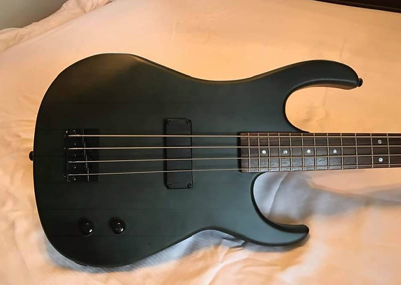 Dean Zone 4-String Bass Trans Black | Reverb