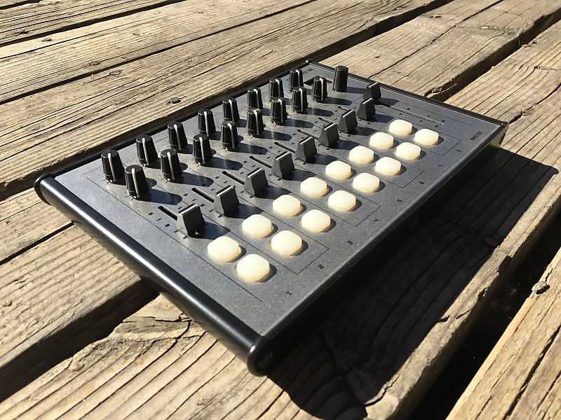 Livid Alias 8 | Reverb