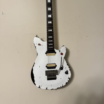 Firefly FFMN Relic 2024 - Vintage White | Reverb