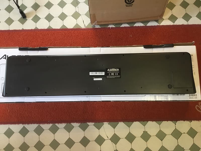 Alesis Q49 keyboard controller | Reverb