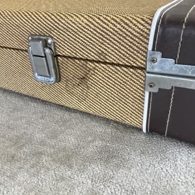 Danelectro Hardshell Case First Reissue Era 1998-2001 Tweed w | Reverb